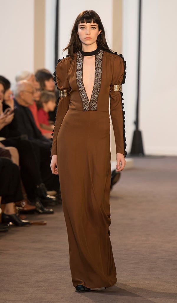 Chloé Official Website / Designer clothes, bags, fragrance